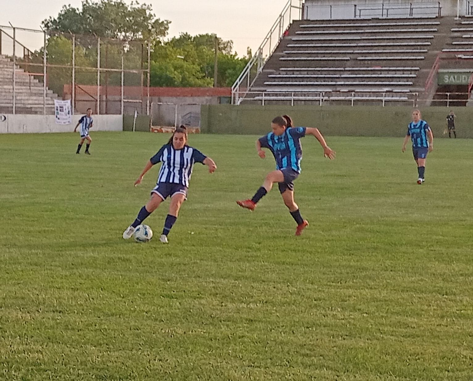 Fútbol | Liga Lapridense recibe a Liga del Sur en el estadio del “Cala” – Laprida Noticias