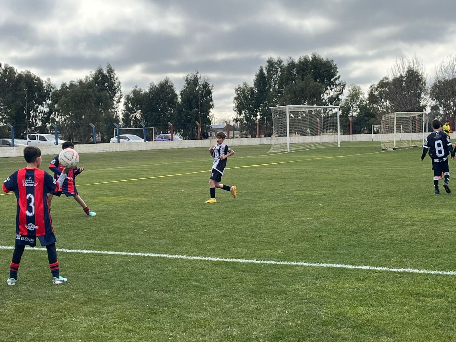 Fútbol | Se jugó el “Súper Clásico” de Laprida en divisiones formativas ...